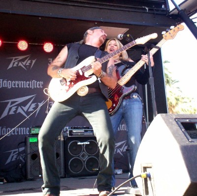 Artist Profile - Jay Gordon and Blues Venom - Pictures